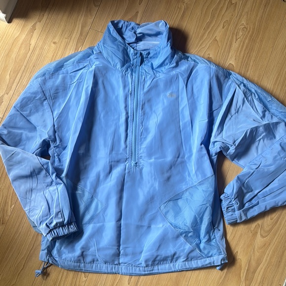 ALO Yoga | Jackets & Coats | Alo Blue Windbreaker Jacket | Poshmark
